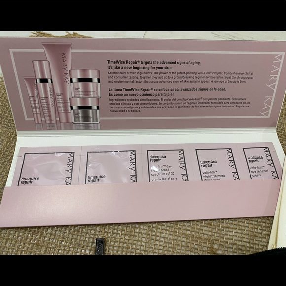 Mary Kay | Makeup | Mary Kay Deluxe Sample Bundle | Poshmark